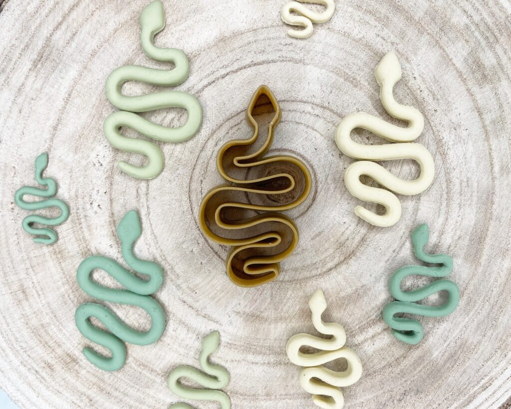 Polymer Clay Snake Cutter - QTcutters
